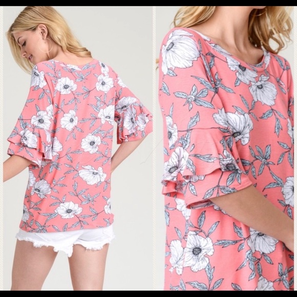 First Love | Tops | Floral Blouse | Poshmark